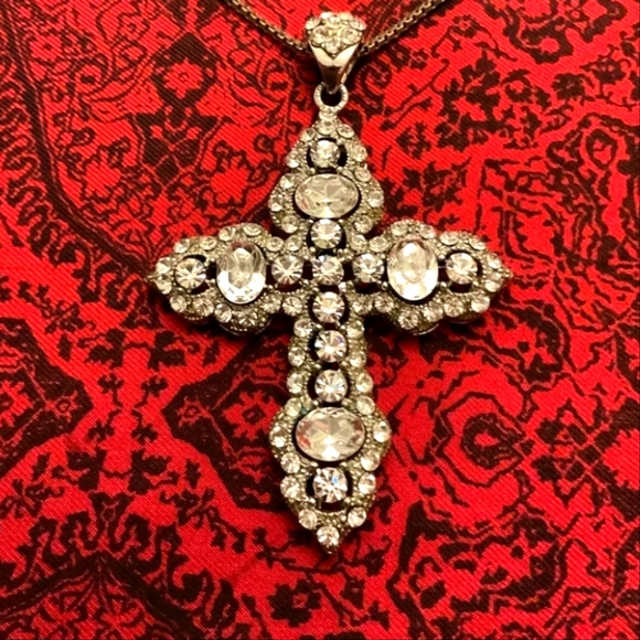 Rj Graziano | Jewelry | Stunning Like New Art Deco Large Rhinestone ...